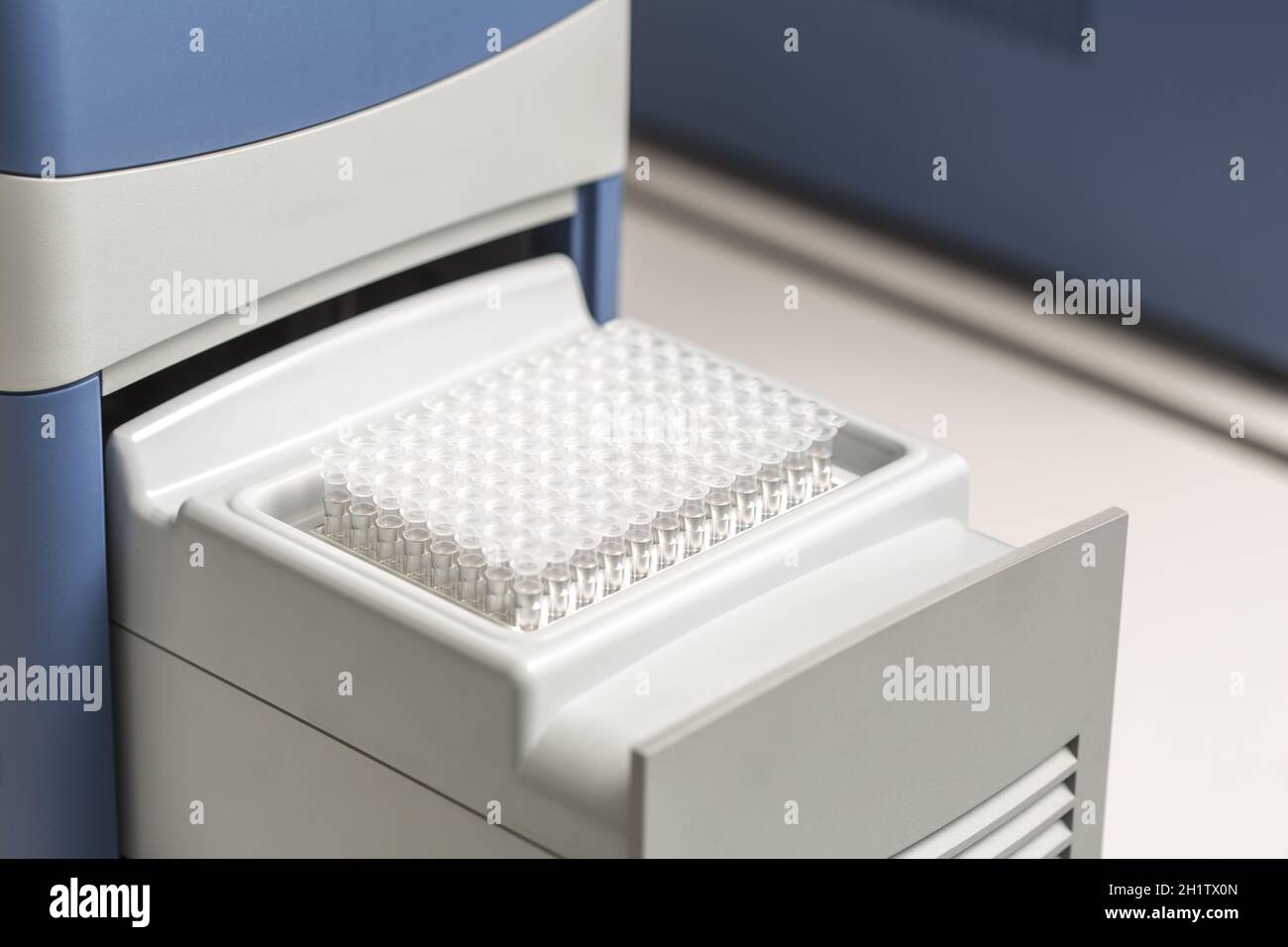 A set of glass tubes for samples. Laboratory chemical equipment Stock ...
