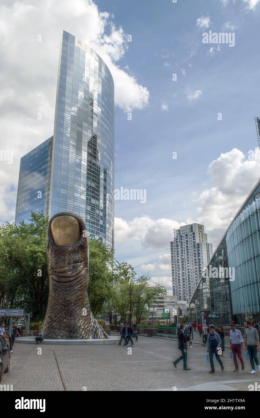 Giant Thumb statue in Defense district, Paris Stock Photo - Alamy