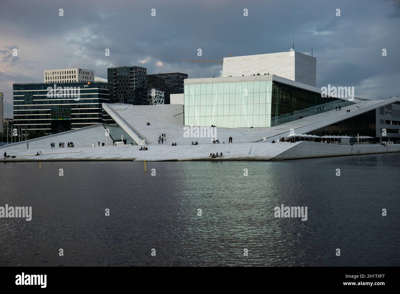 Opernhaus norwegen hi-res stock photography and images - Alamy