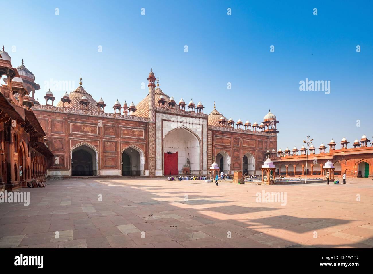 View of mosque Jama Masjid in Agra India Stock Photo - Alamy