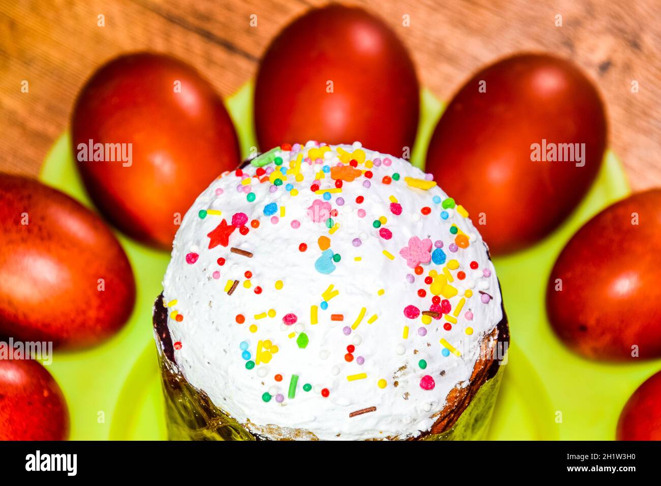Easter cake and painted red Easter eggs. Food for the Easter table ...