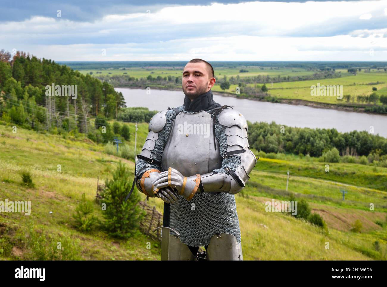 Knightly costume hi-res stock photography and images - Alamy