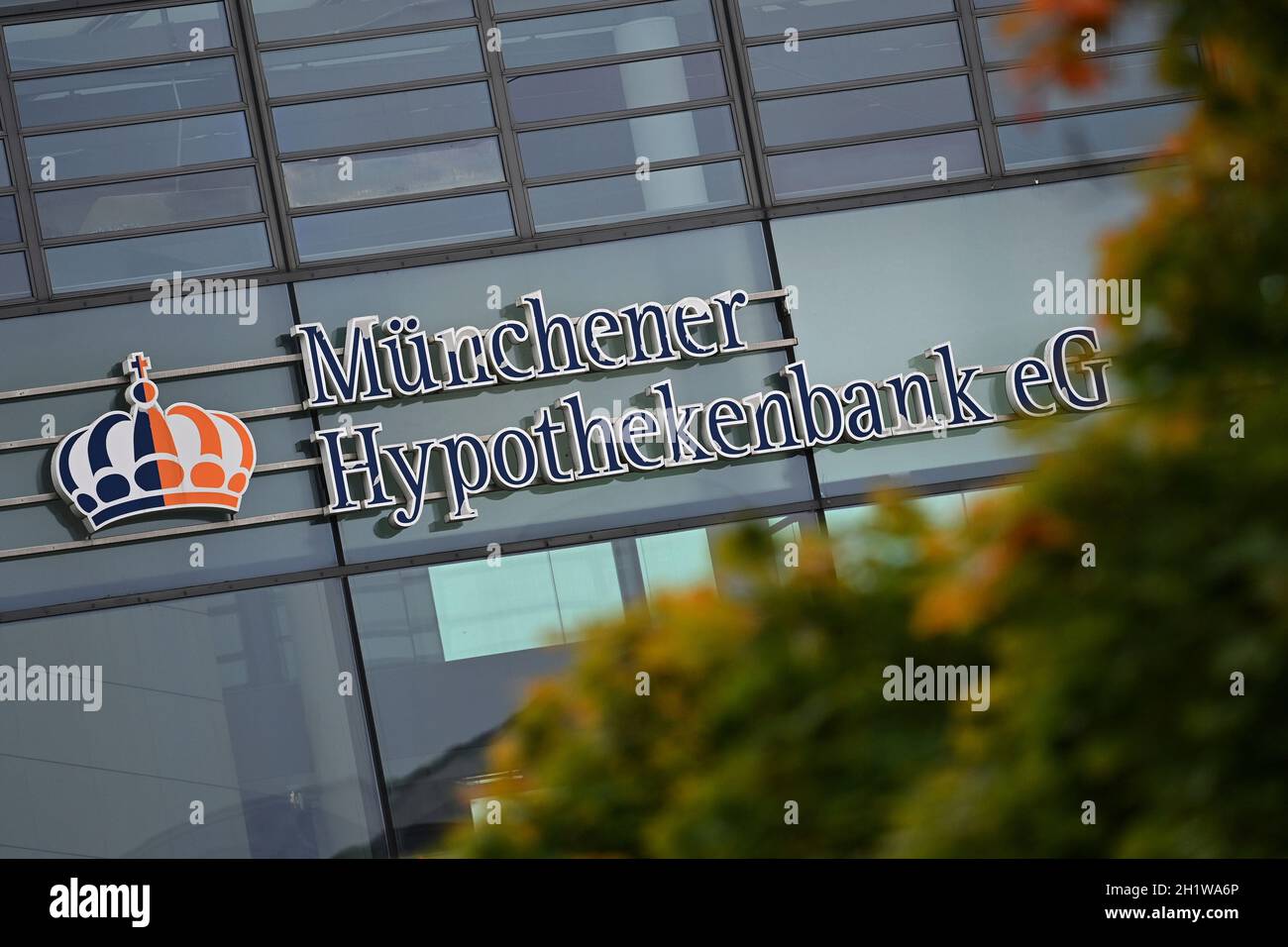 Wi bank logo hi-res stock photography and images - Alamy