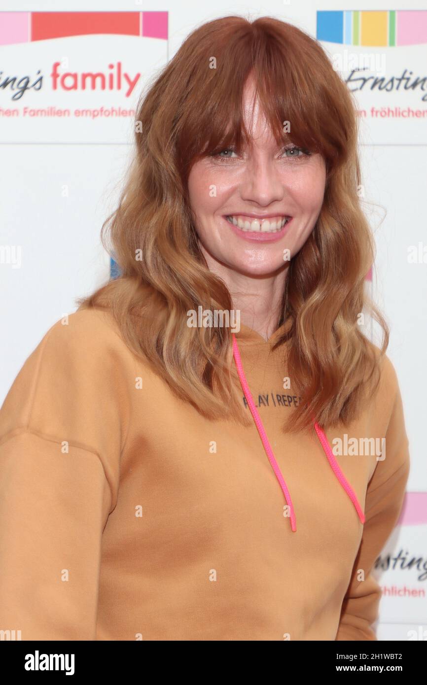 Sandra Hunke, Fototermin Ernstings Family, Better together Fashion Show ...