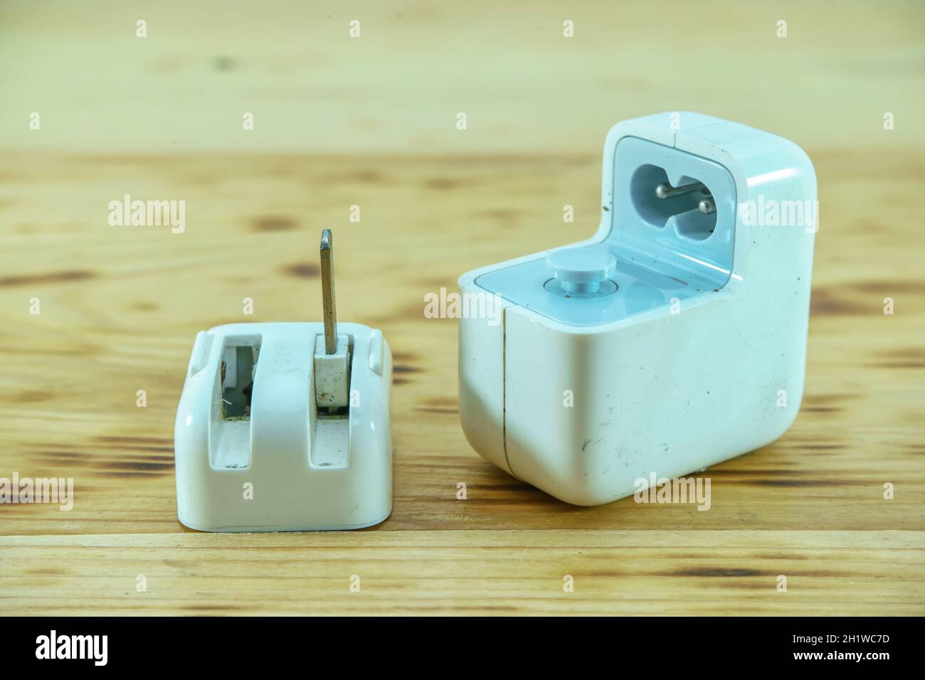 Phone charger damage hi-res stock photography and images - Alamy