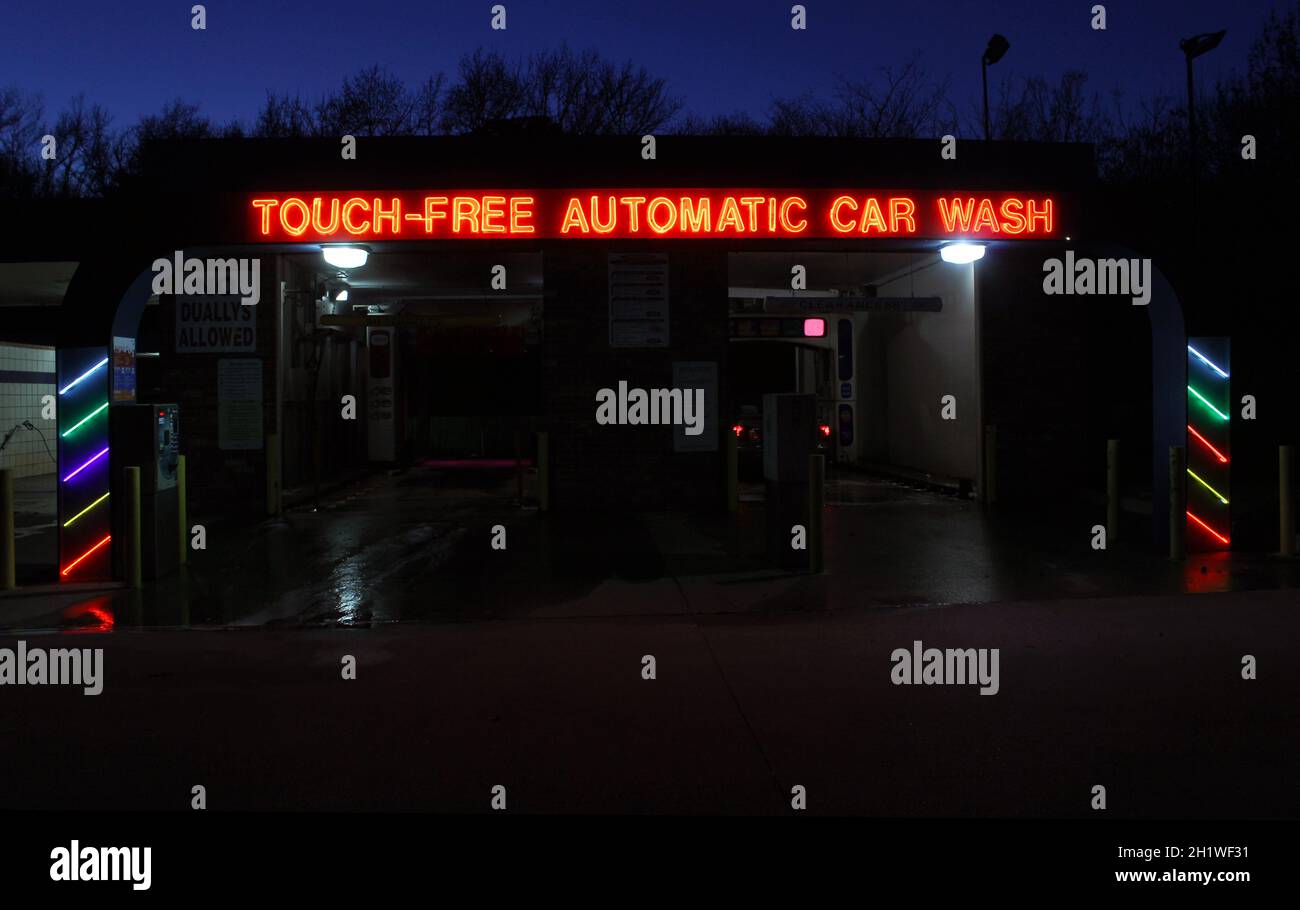 Touch Free Automatic Car Wash Sign during Evening Stock Photo - Alamy