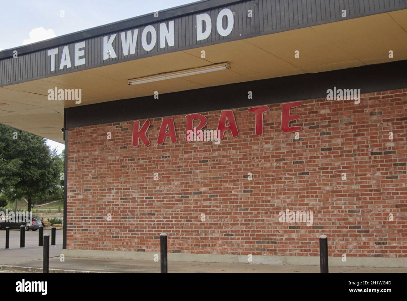 Karate lessons hi-res stock photography and images - Alamy