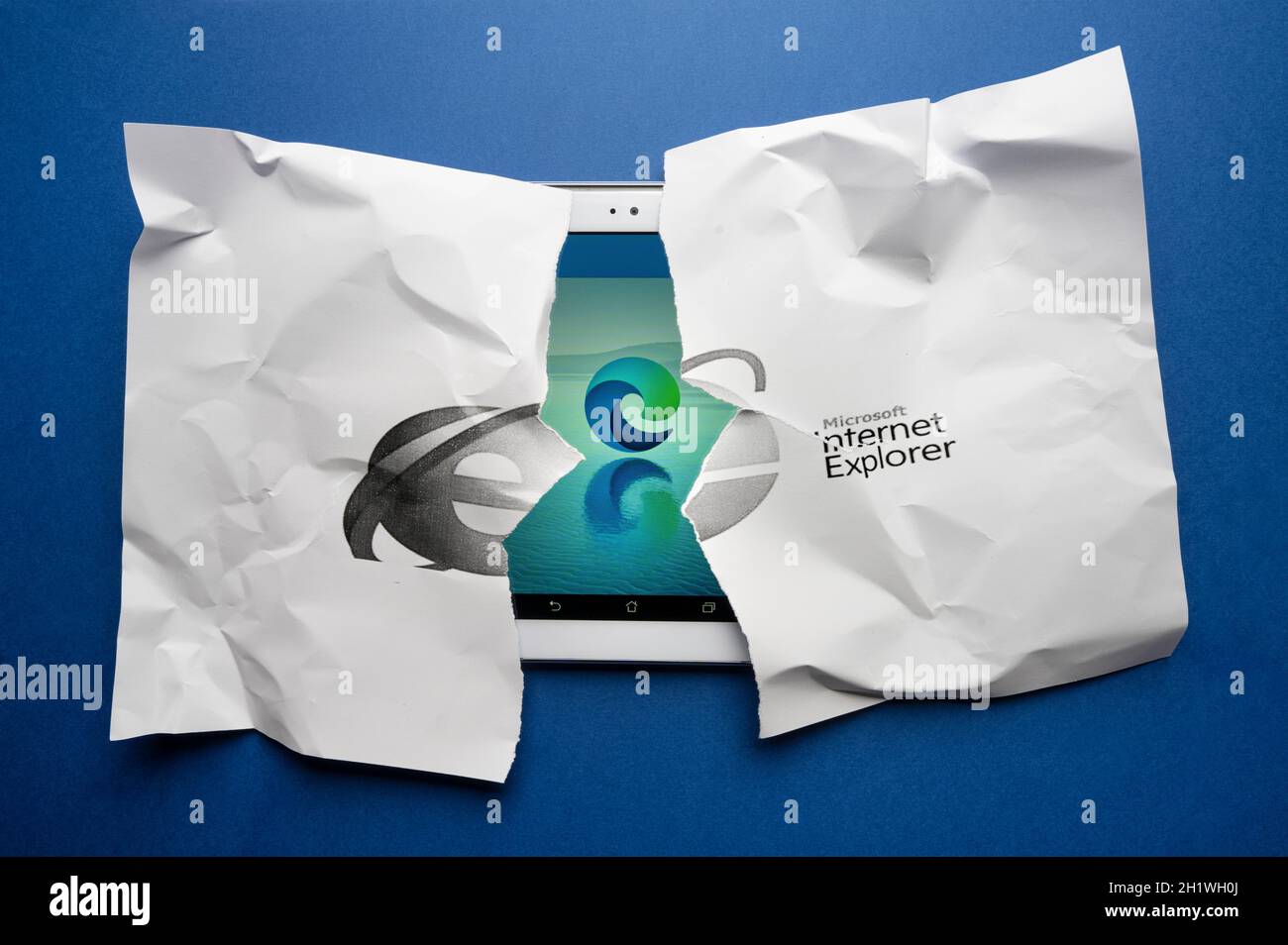 Udine, Italy, August 2021. the symbol of Internet explorer on a sheet ...