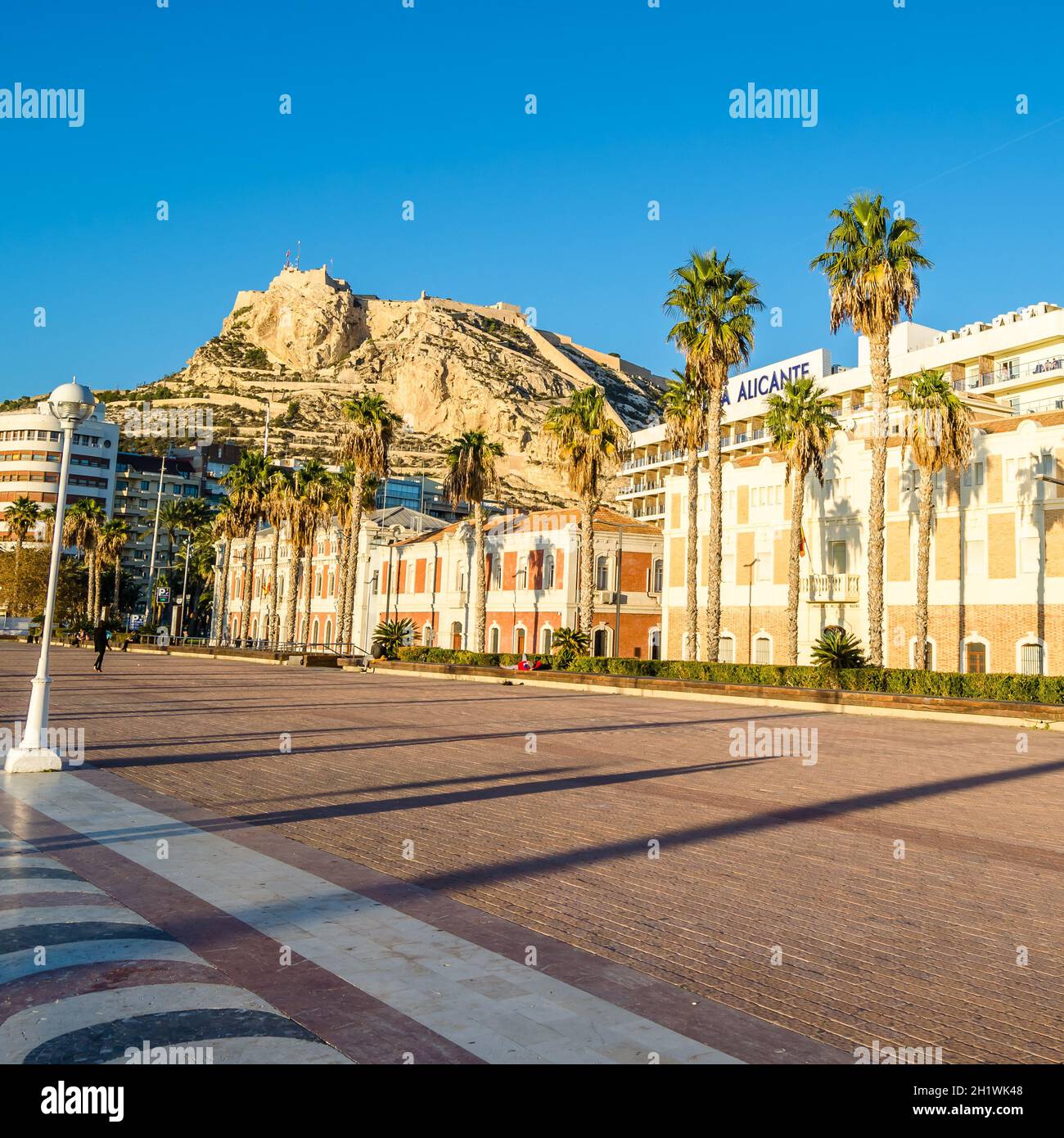 ALICANTE, SPAIN - DECEMBER 30, 2018: Cityscape of the Mediterranean ...
