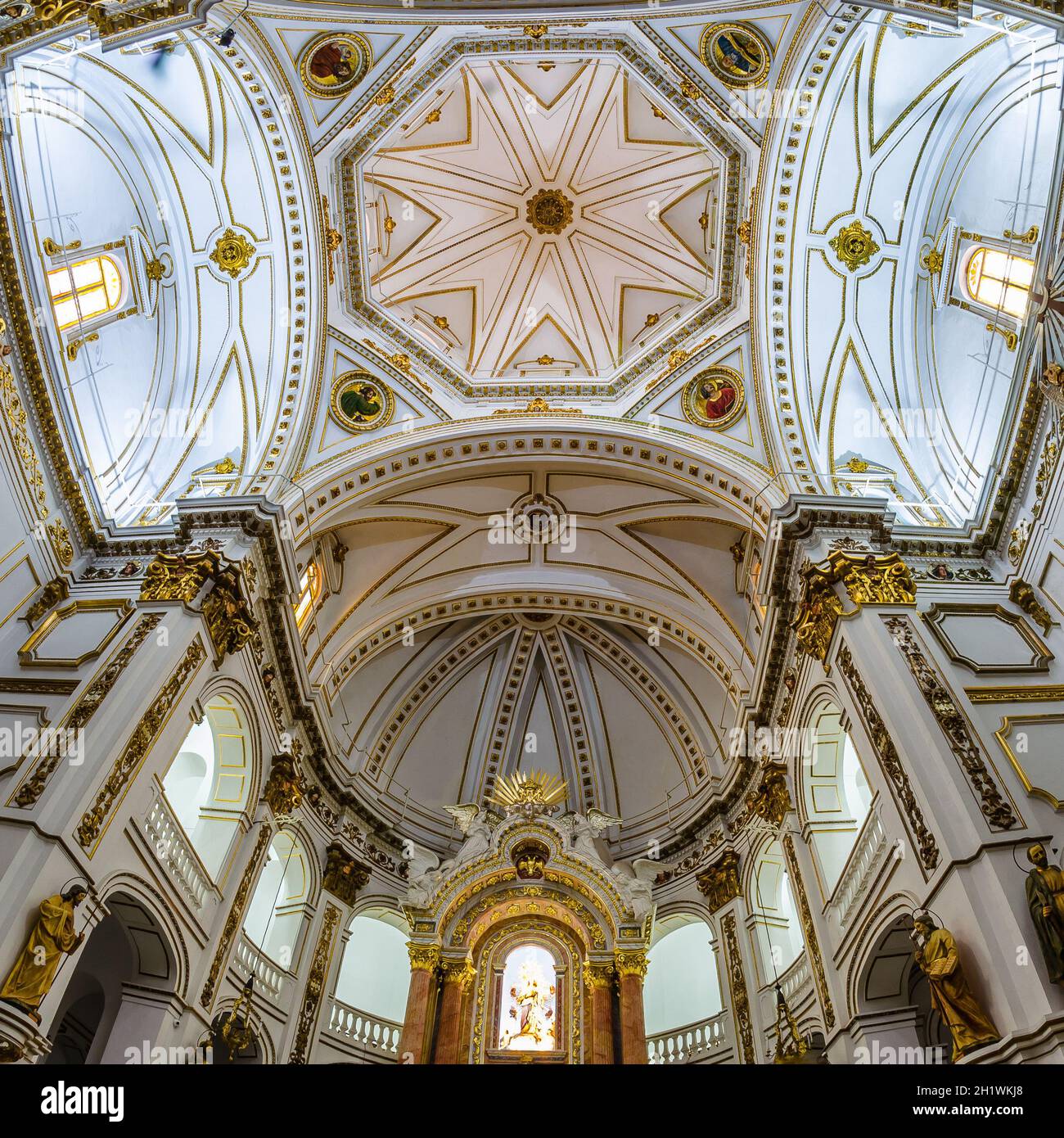 ALTEA, SPAIN - DECEMBER 28, 2018: Interior of the beautiful Catholic ...