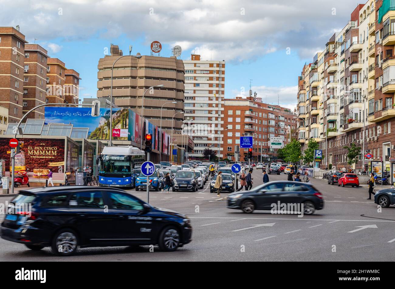Avenida america and madrid hi-res stock photography and images - Alamy Avenida america and madrid hi-res stock photography and images - Alamy