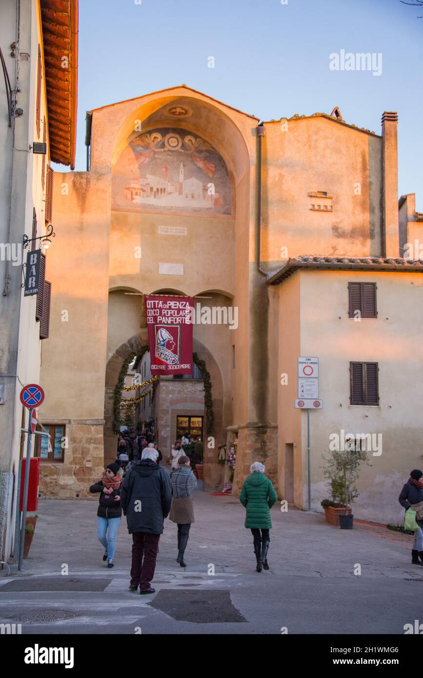 Europe, Italy, Tuscany, Pienza, Porta al Murello Stock Photo - Alamy