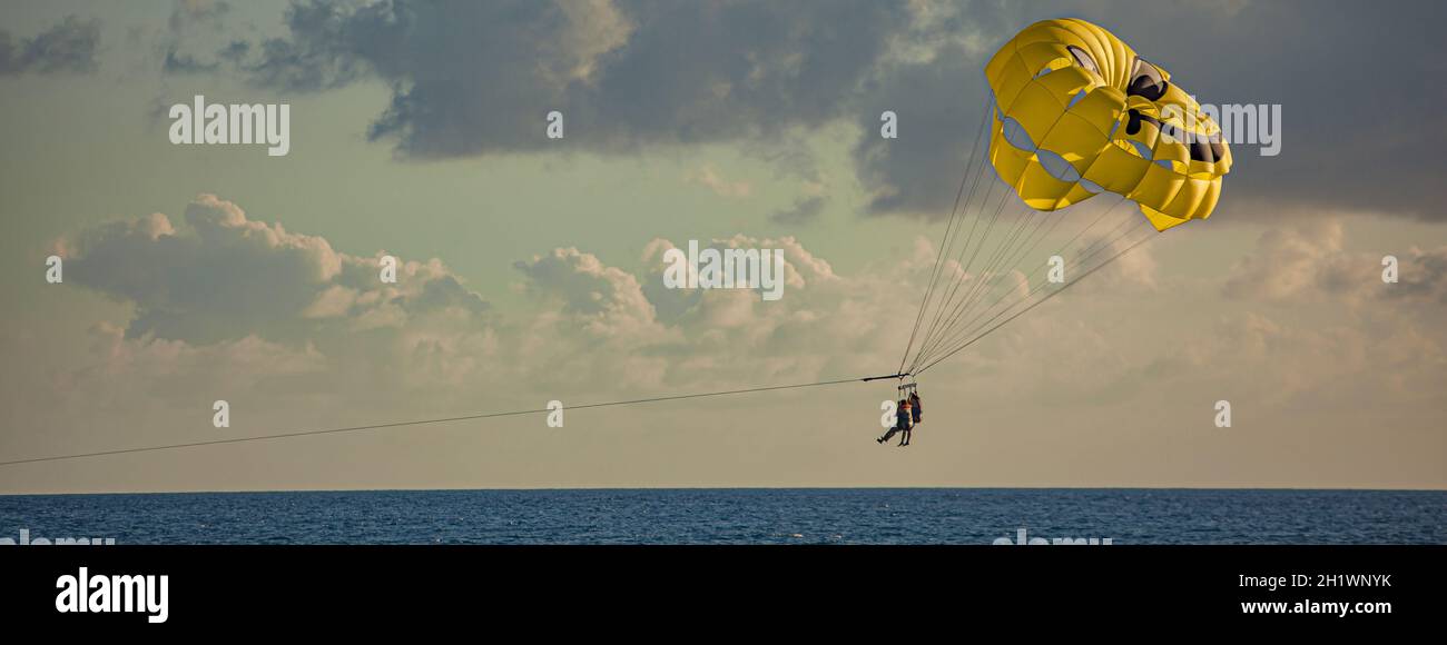 Parasail banner detail, banner image with copy space Stock Photo - Alamy