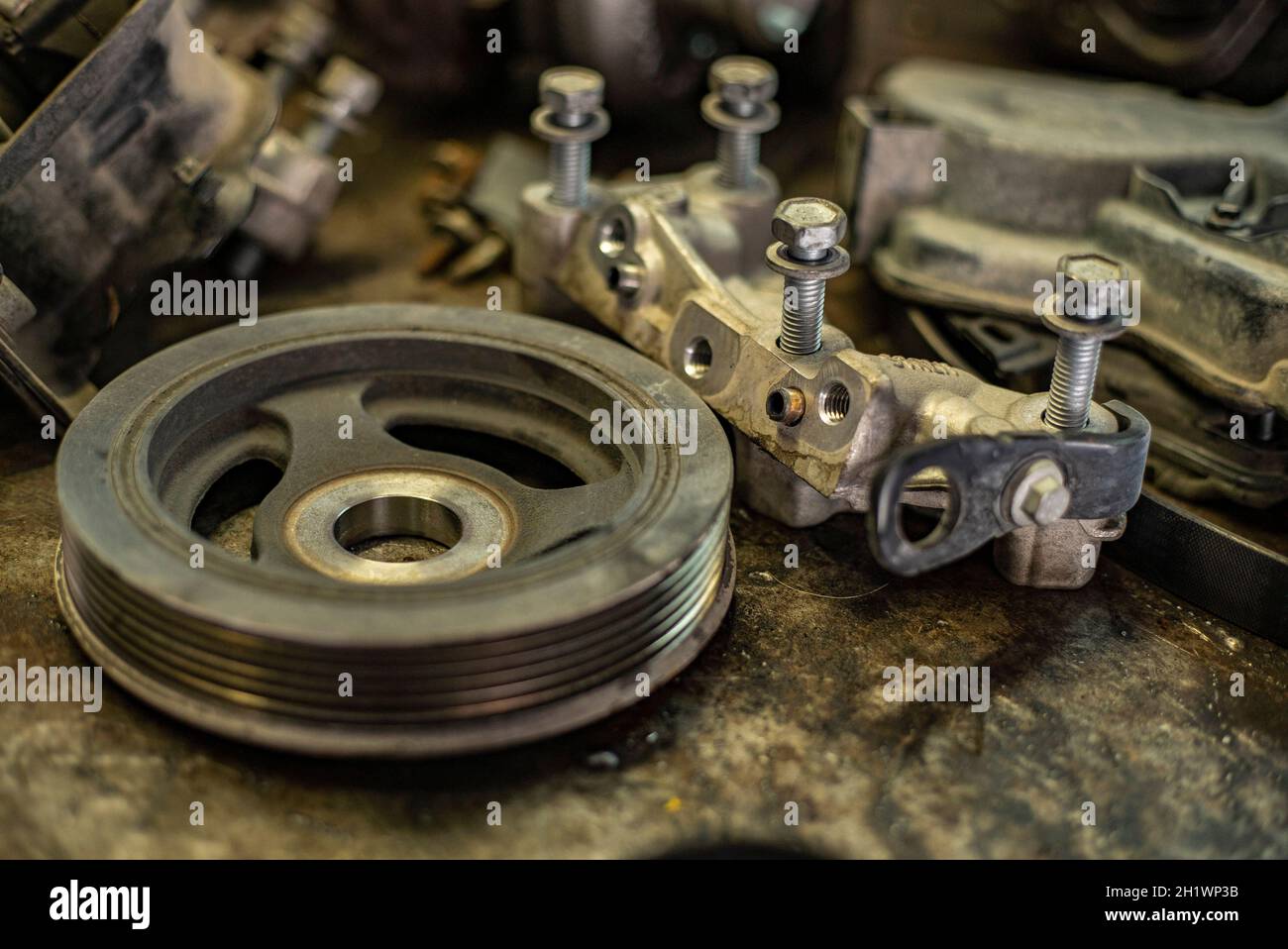 Old auto parts hi-res stock photography and images - Alamy