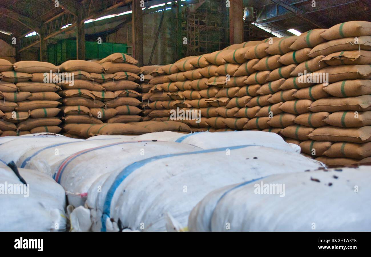 Shipment of commodity in a warehouse Stock Photo - Alamy