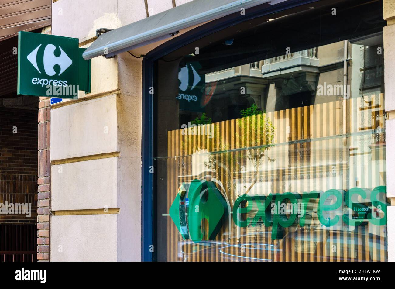 MADRID, SPAIN - JULY 23, 2021: Facade of a Carrefour Express ...