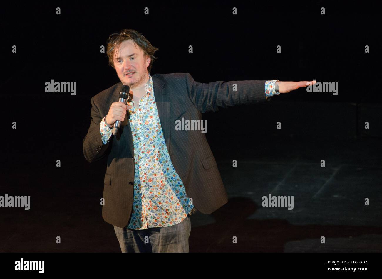 Black books dylan moran hi-res stock photography and images - Alamy