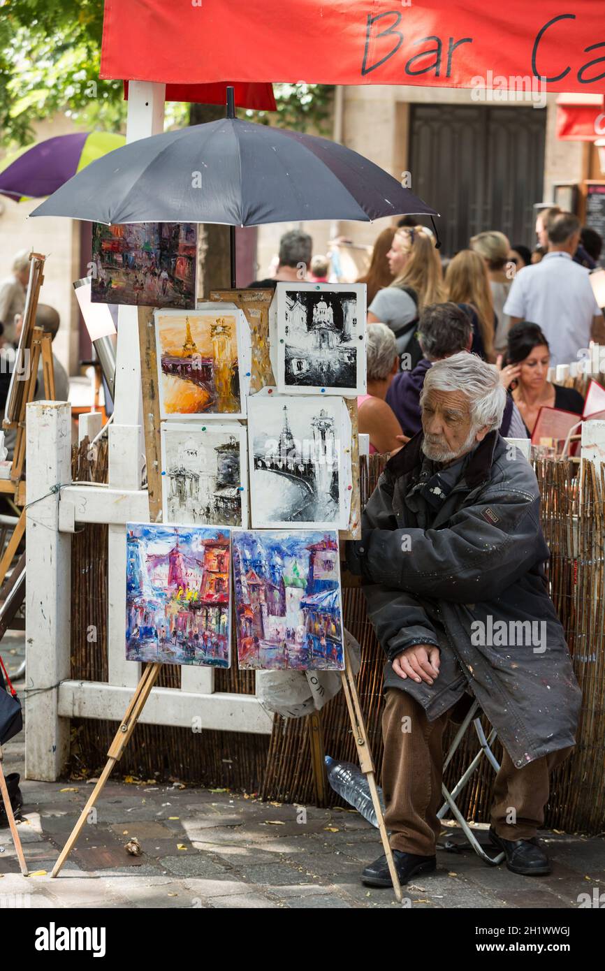 Paris - Open Air Artist Market at Tertre Square (Place du Tertre) in ...