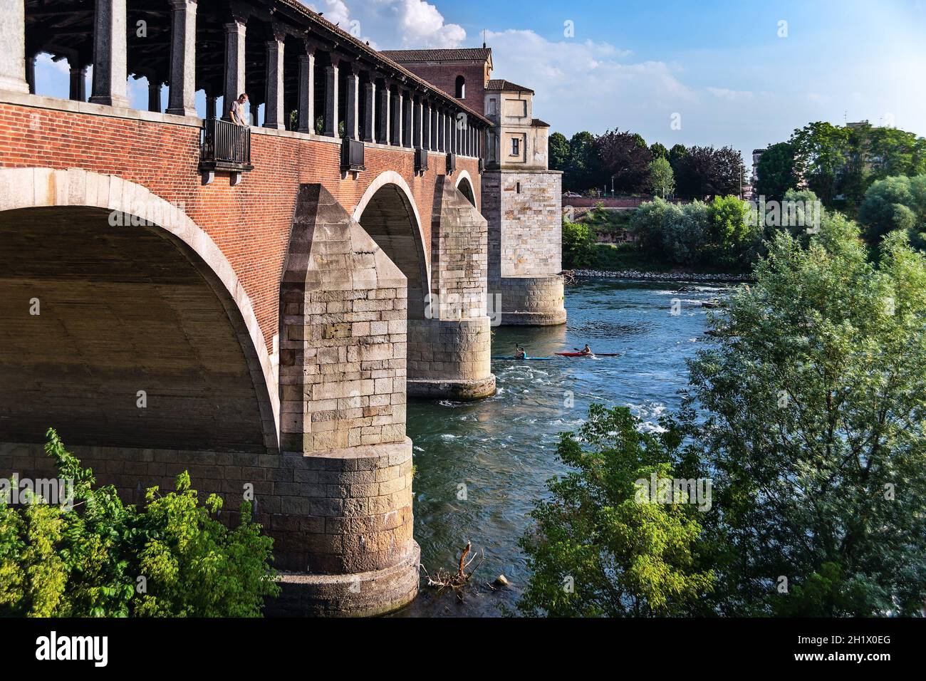 Famous stone arch bridge hi-res stock photography and images - Alamy