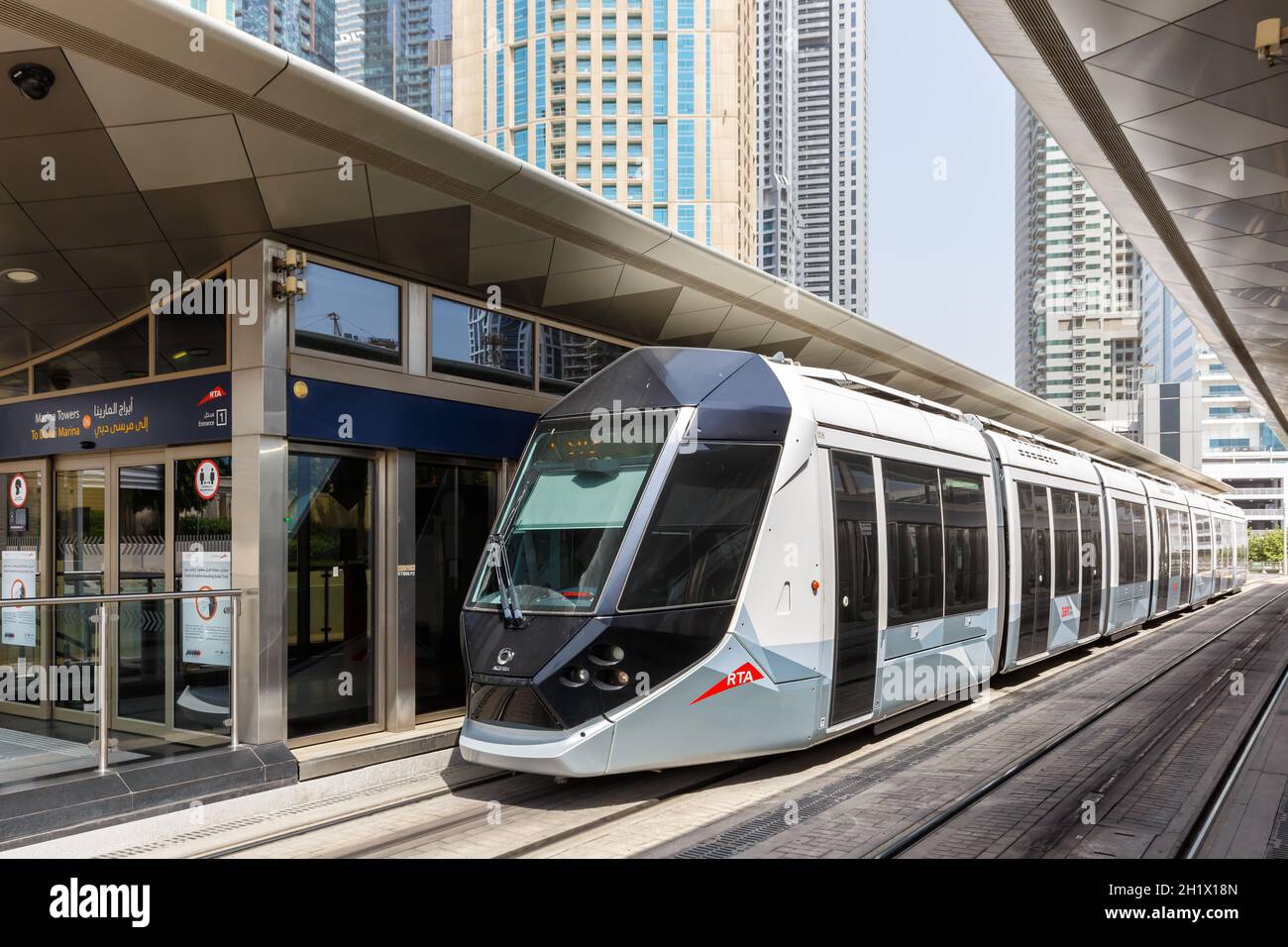 Dubai, United Arab Emirates - May 24, 2021: Dubai Tram public transport ...