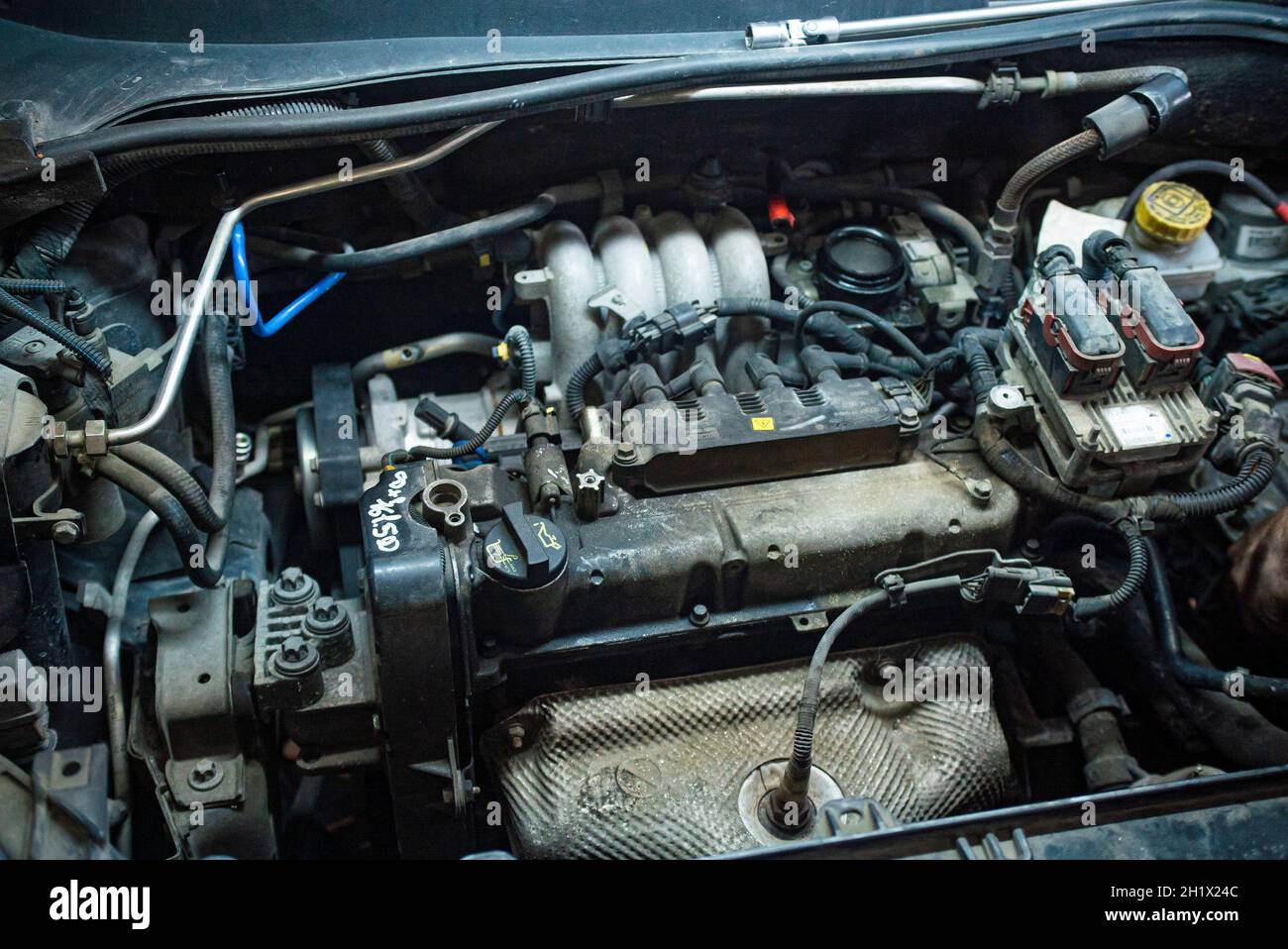 Detail of Car engine engine to be repaired in the workshop Stock Photo ...
