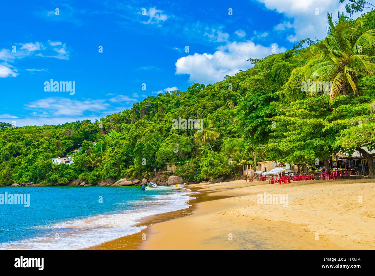 The big tropical island Ilha Grande Praia de Palmas beach in Angra dos ...
