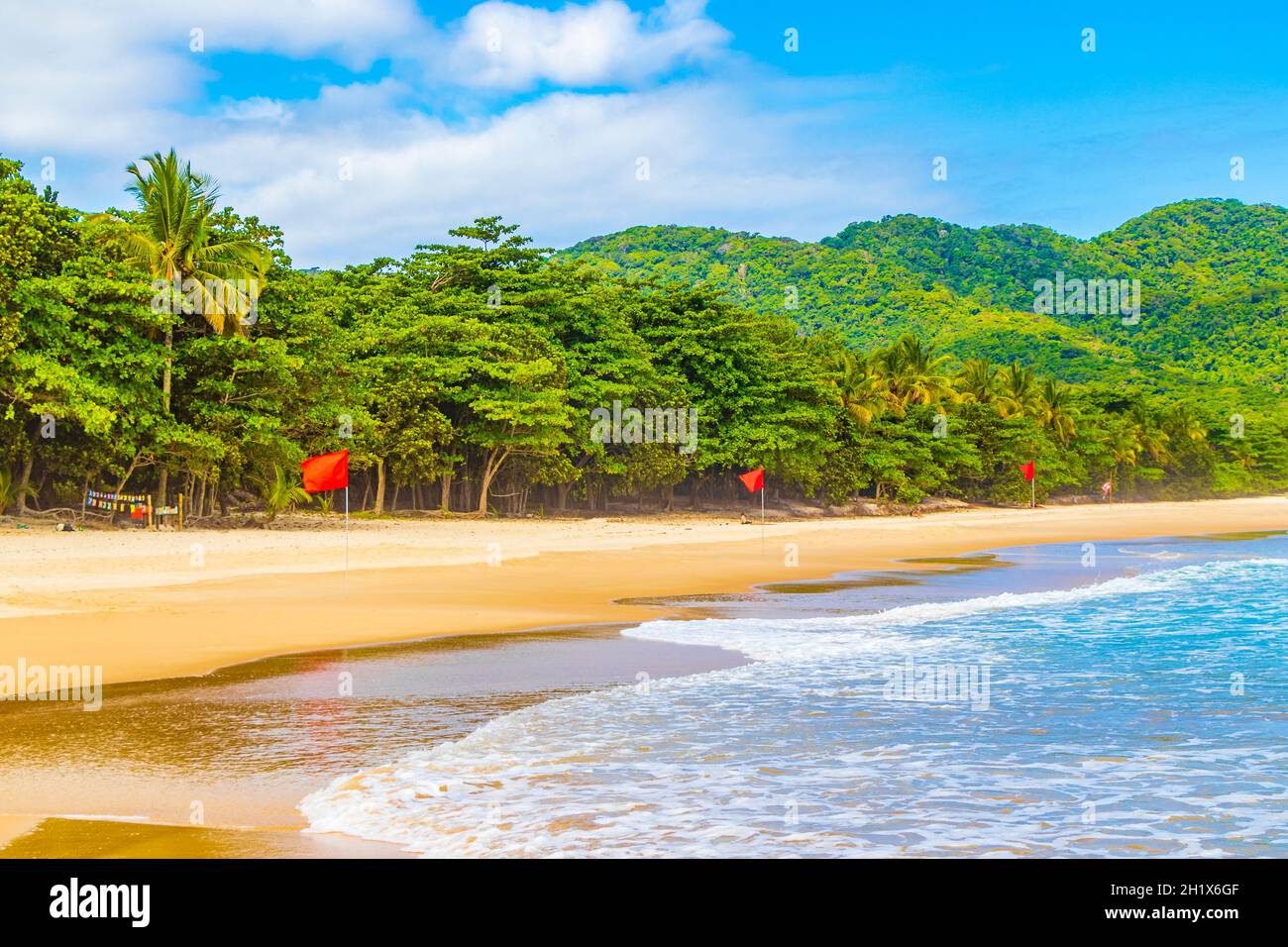 Praia De Lopes Mendes High Resolution Stock Photography and Images - Alamy