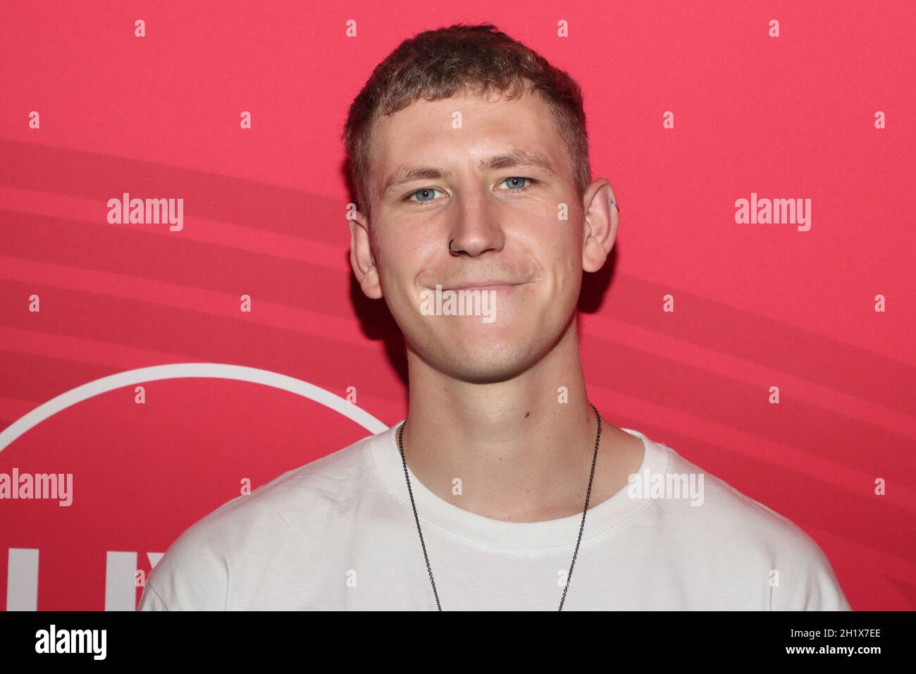 Evans radio hi-res stock photography and images - Alamy