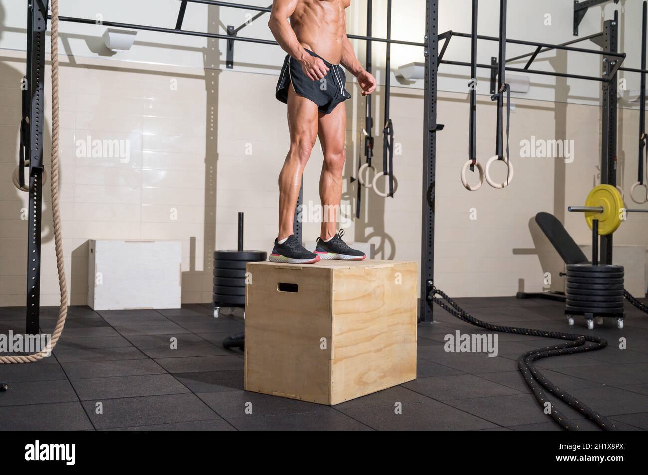 Full body photo jump hi-res stock photography and images - Alamy