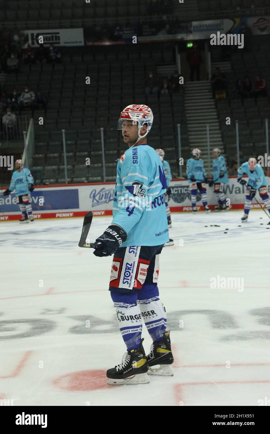 Colby robak serc wild wings hi-res stock photography and images - Alamy