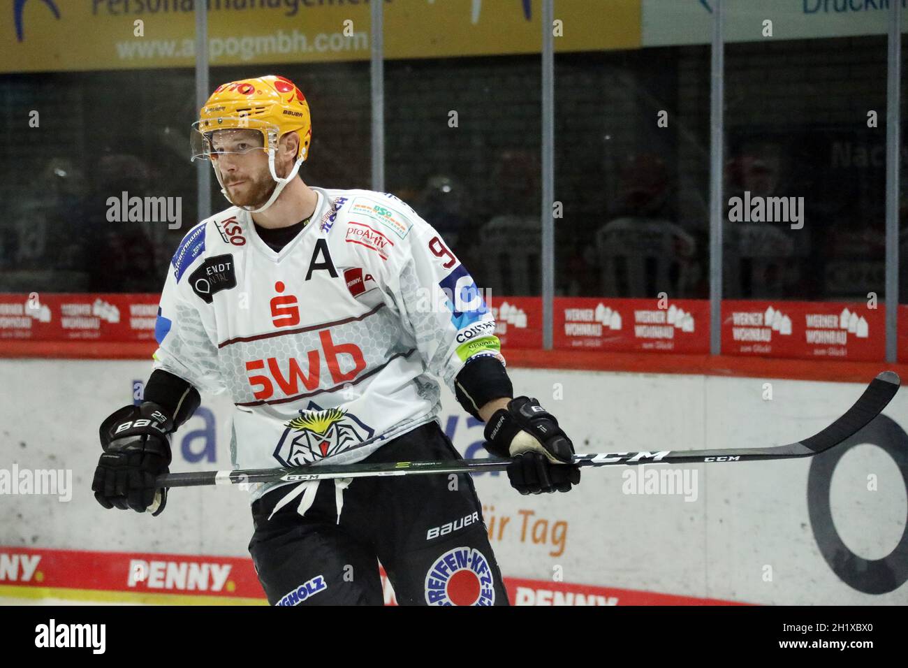 Jan urbas fischtown pinguins bremerhaven hi-res stock photography and ...