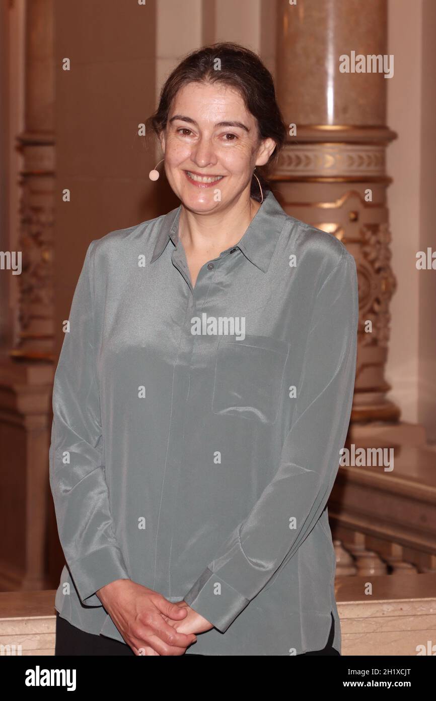 Clare Grey, Verleihung des Koerber-Preises 2021 an Clare Grey im ...