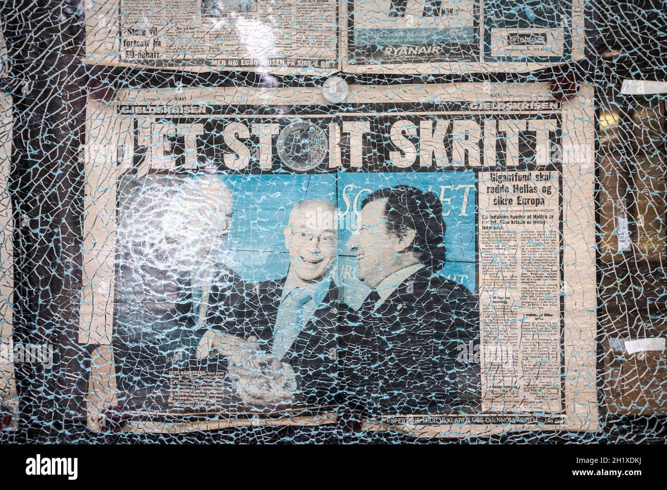 Oslo, Norway. September 2021 a page of a Norwegian newspaper behind a ...