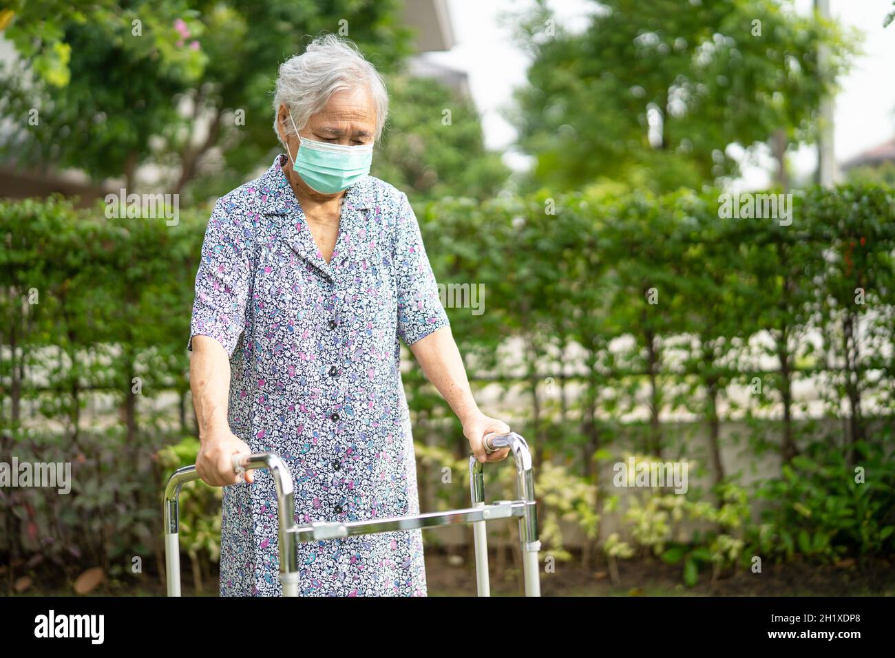 Old lady rollator hi-res stock photography and images - Alamy