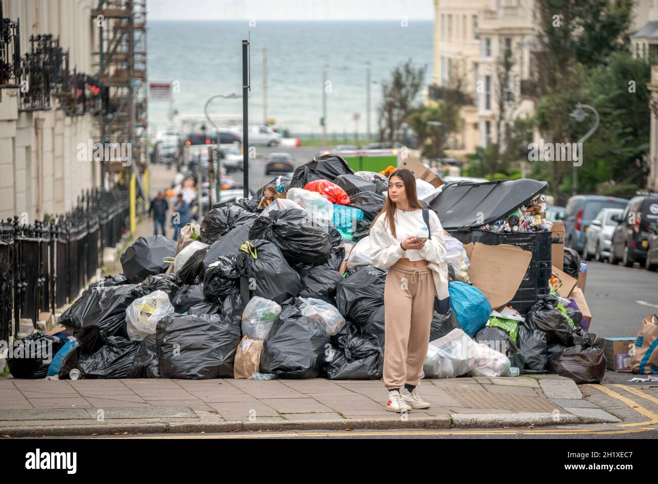Strike of garbage collectors hi-res stock photography and images - Alamy