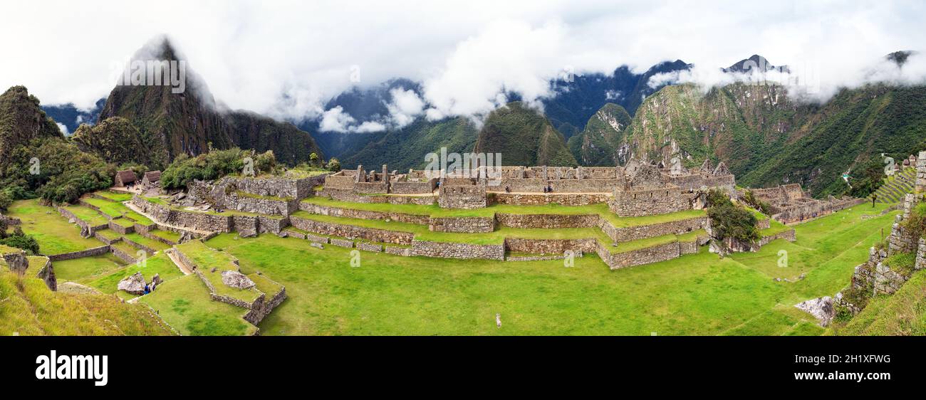 Machu Picchu, panoramic view of peruvian incan town, unesco world ...