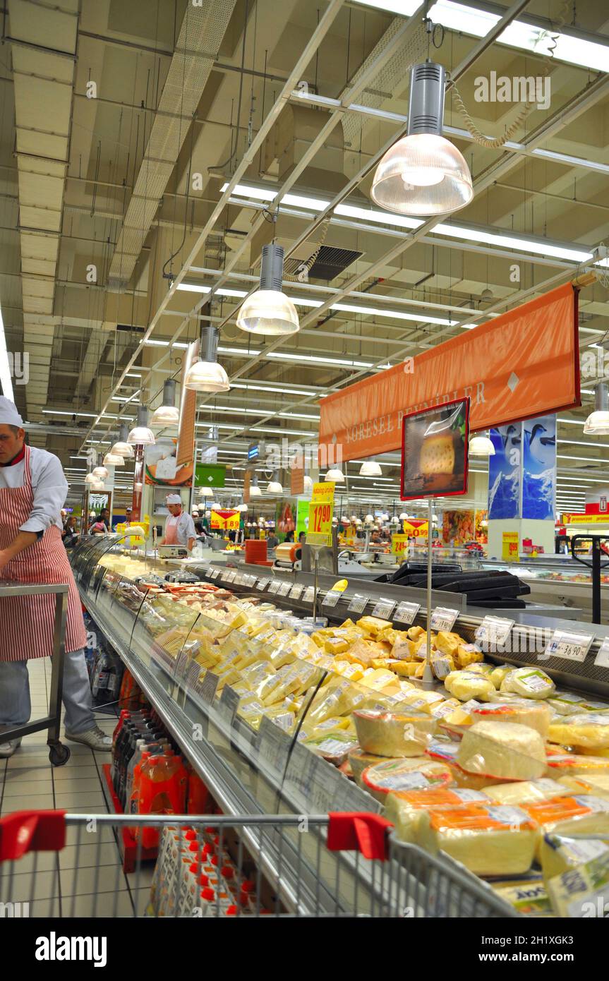 Carrefour supermarket istanbul turkey hi-res stock photography and ...