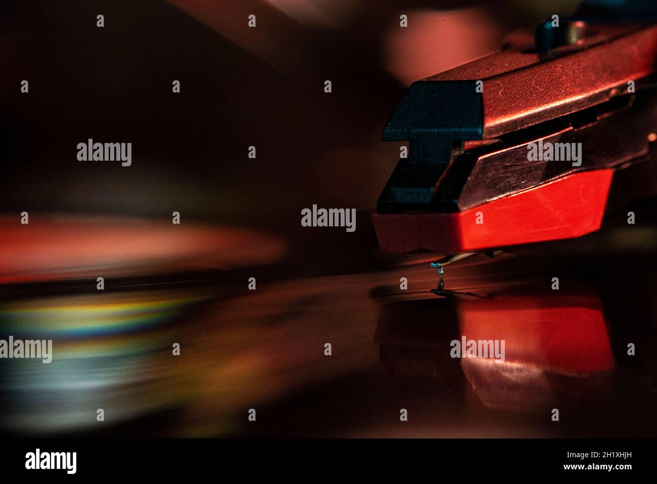 Macro Detail of needle on vinyl record disc Stock Photo - Alamy