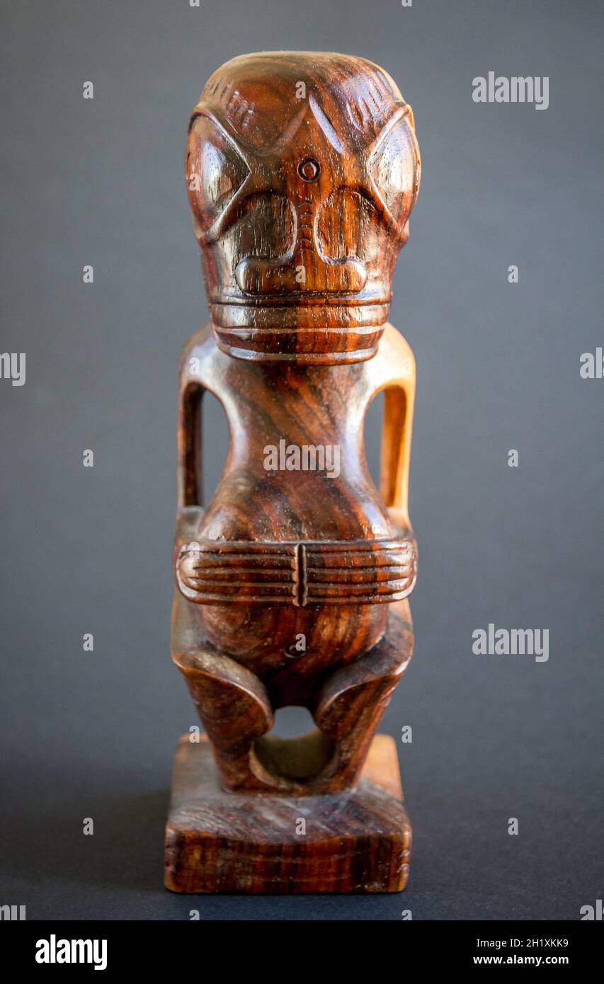 traditional wooden Polynesian tiki from Marquesas Islands. Isolated on ...
