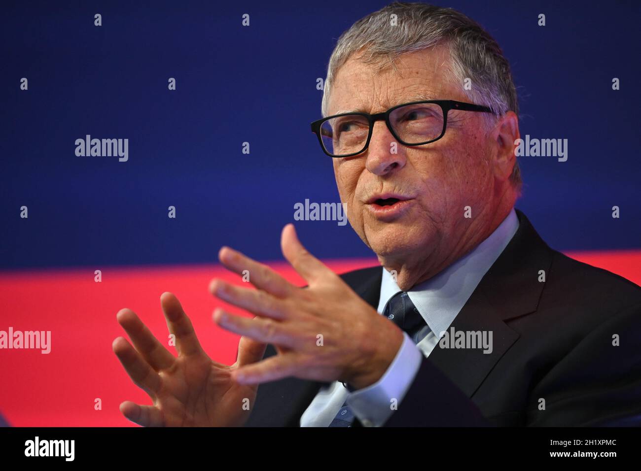 Bill Gates speaks during the Global Investment Summit at the Science ...
