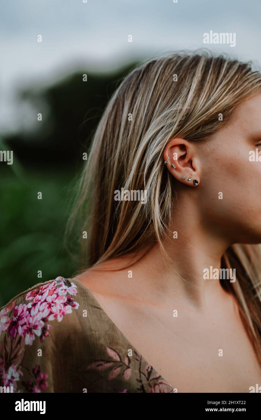 Blonde woman in corn field body positivity shoot Stock Photo - Alamy