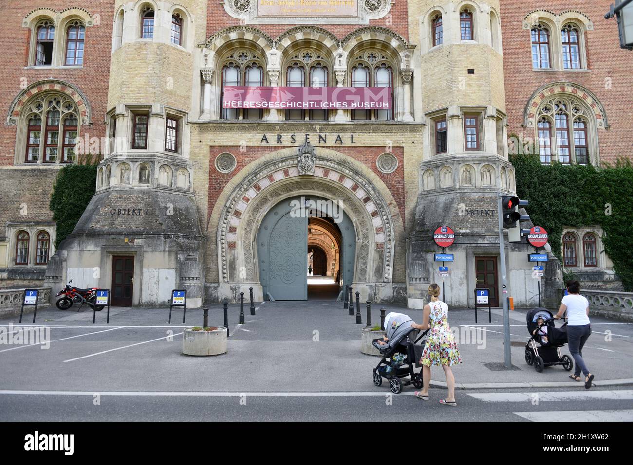 Das Heeresgeschichtliche Museum im Wiener Arsenal, Wien, Österreich ...