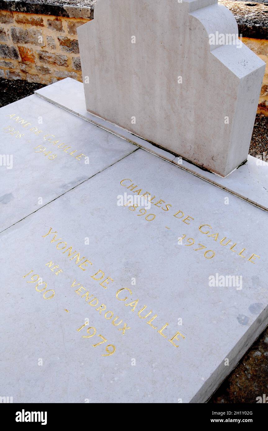 FRANCE. HAUTE-MARNE (52). COLOMBEY-LES-DEUX-EGLISES. THE TOMB OF THE GENERAL DE GAULLE, HIS WIFE ...