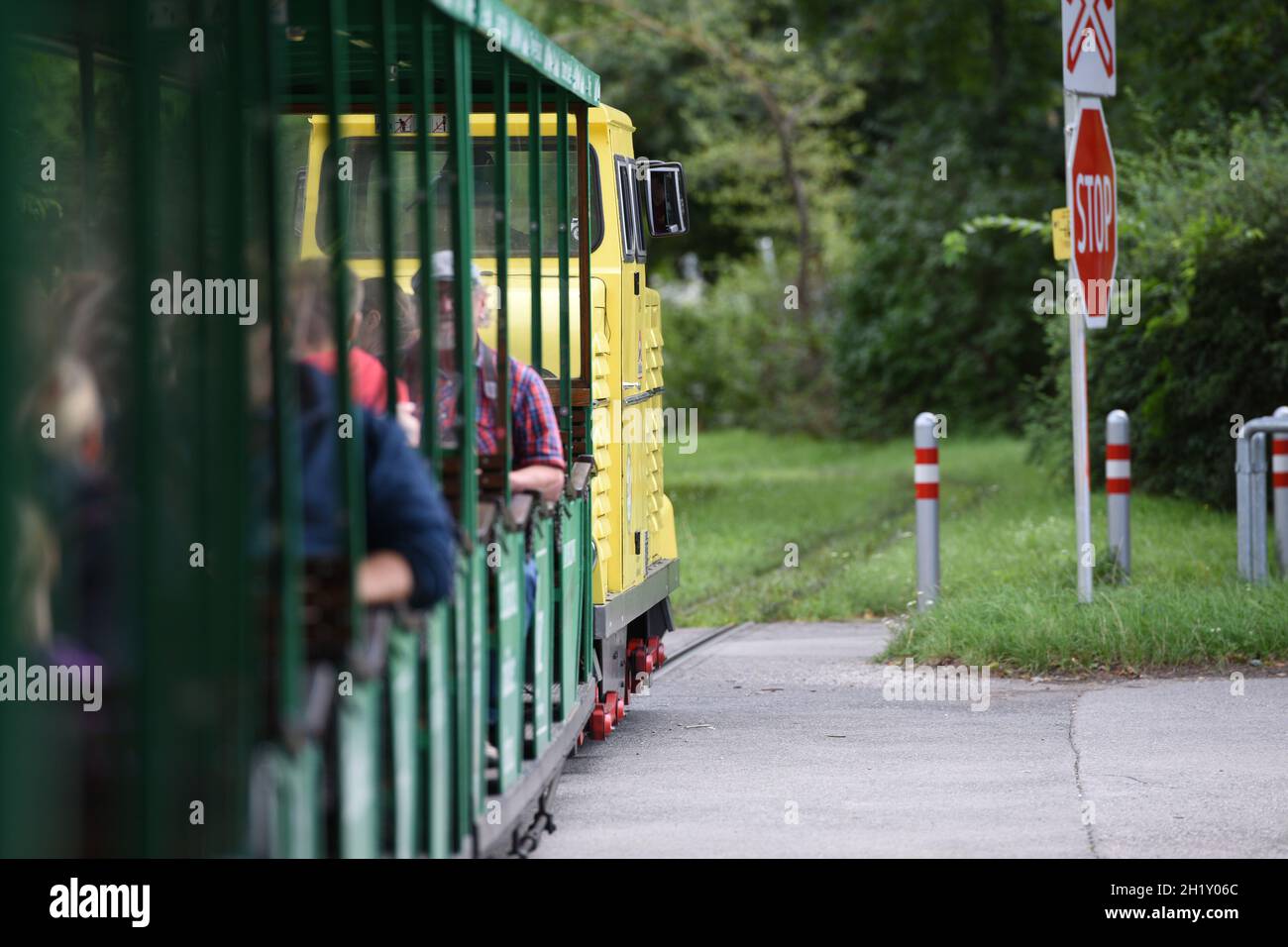 Liliput-Bahn im Wiener Prater, Wien, Österreich, Europa - Liliput-Train ...