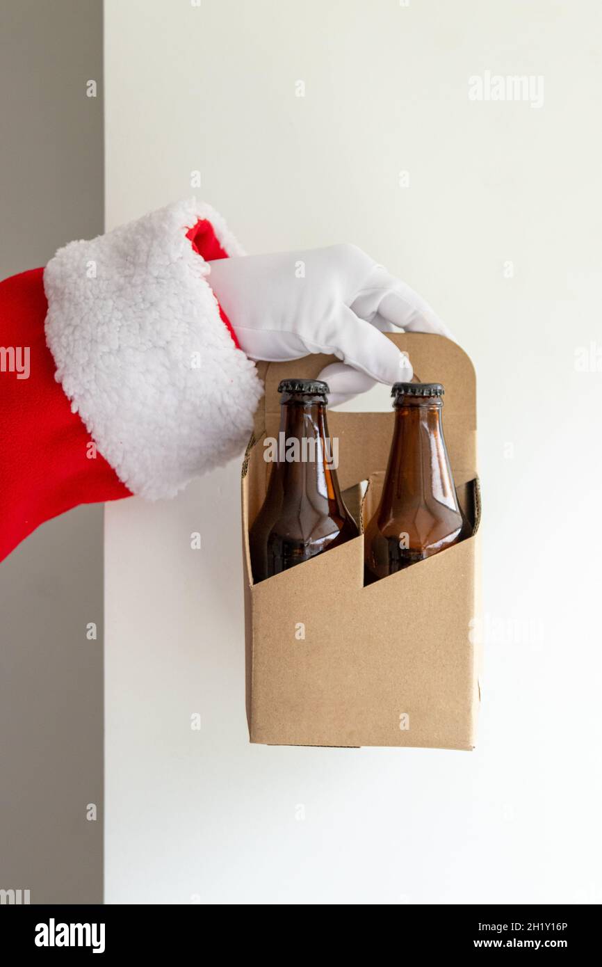 Santa claus drinking beer hi-res stock photography and images - Alamy