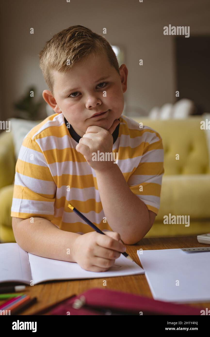 Face in pencil hi-res stock photography and images - Alamy