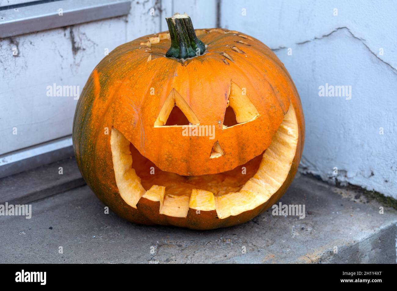 Eyes nose mouth halloween hi-res stock photography and images - Alamy