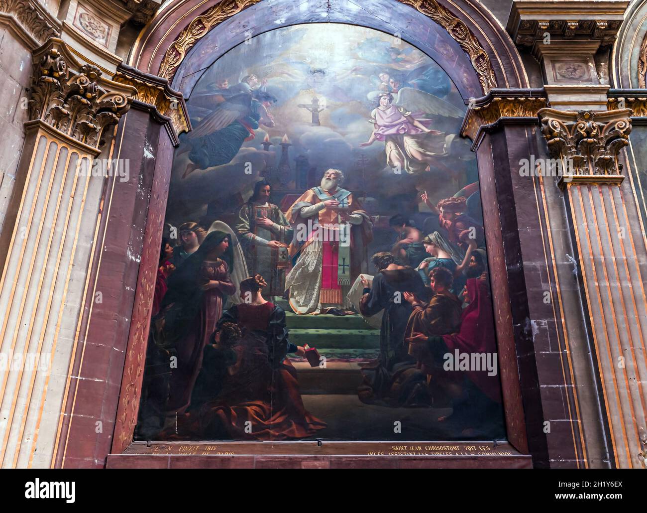 PARIS, FRANCE, SEPEMBER 27, 2021 : interiors architectural details of ...