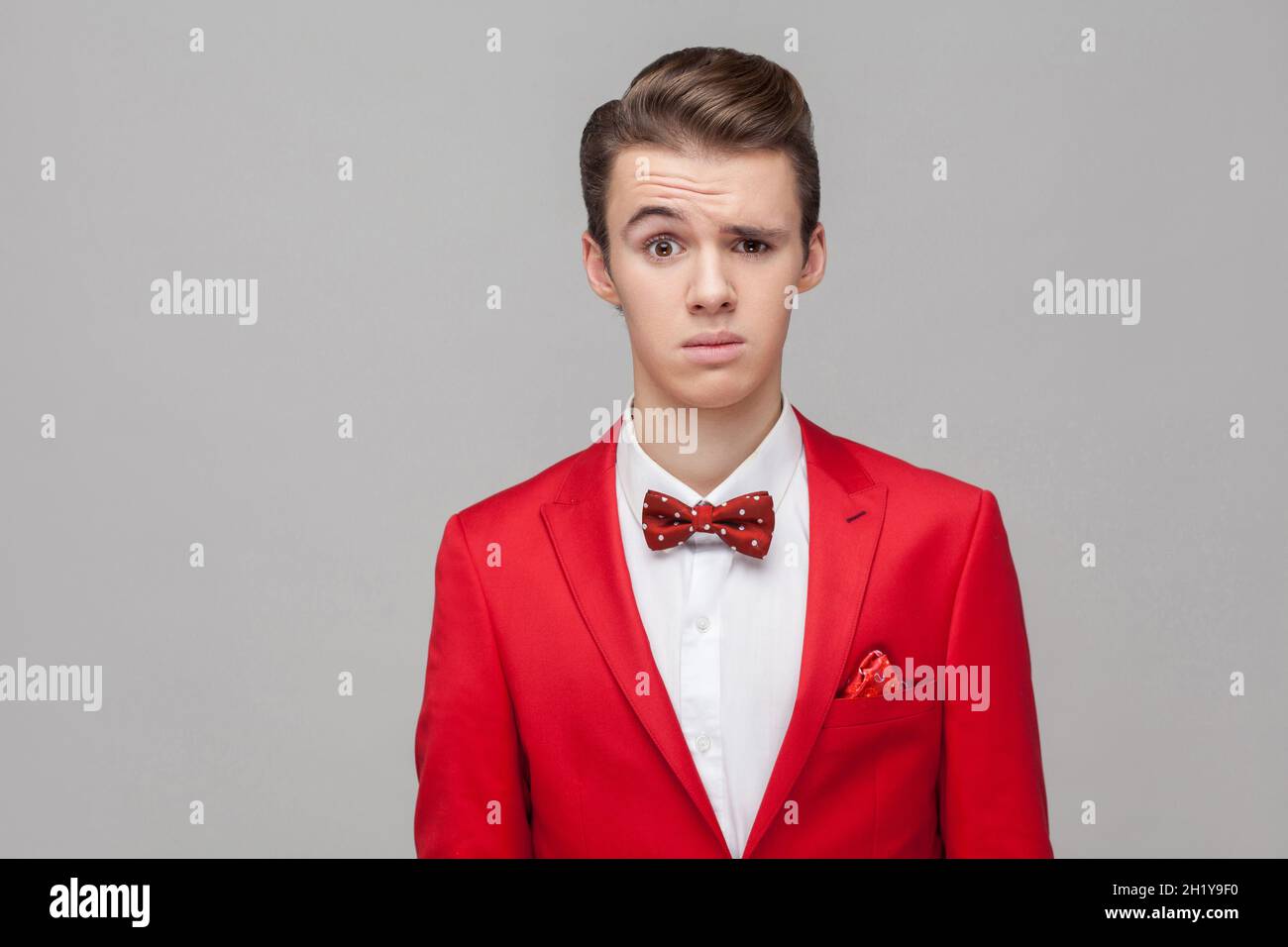 Embarrassed red face hi-res stock photography and images - Alamy