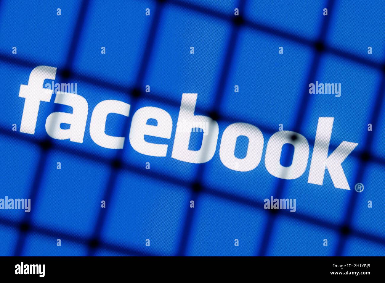 Facebook logo security hi-res stock photography and images - Alamy